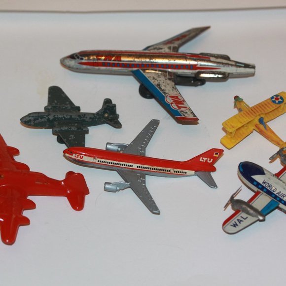 Toys | Vintage Die Cast Plastic Toy Airplanes Lot Of 6 | Poshmark